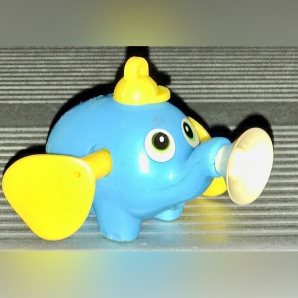 Tomy | Toys | Vintage 978 Tomy Wind Up Swimming Elephant Bathtub Water ...